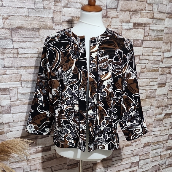 dressbarn | Jackets & Coats | Dressbarn Floral Patterned Jacket | Poshmark